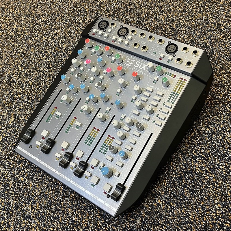 SSL(Solid State Logic) SiX (国内正規品)(最大12chサミングミキサー)【展示処分特価】 ｜イケベ楽器店オンラインストア