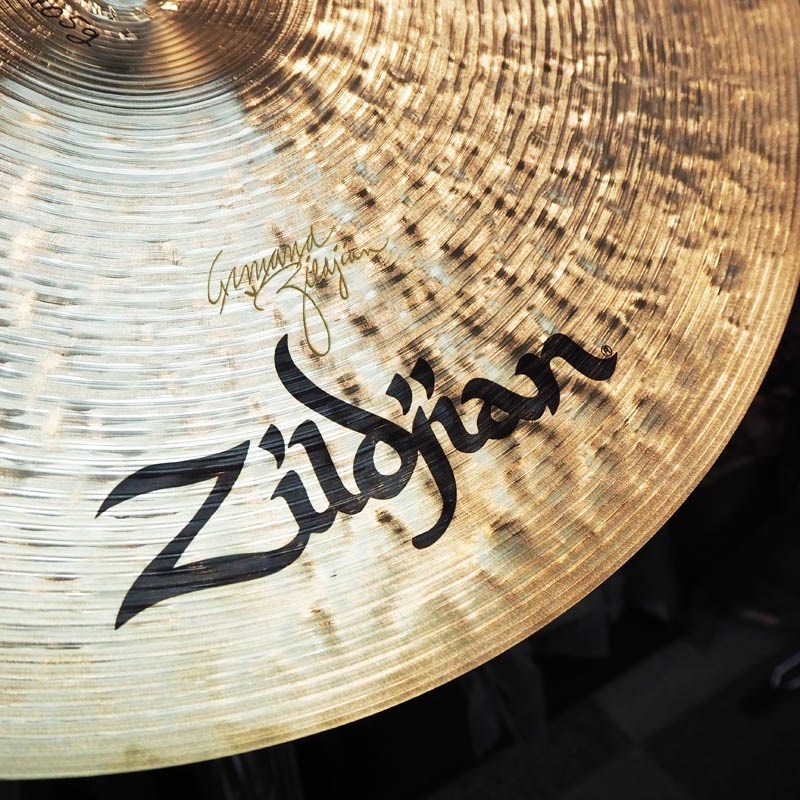 Zildjian K Constantinople Medium Thin Ride High 22 [2405g]【店頭展示特価品】 ｜イケ ...