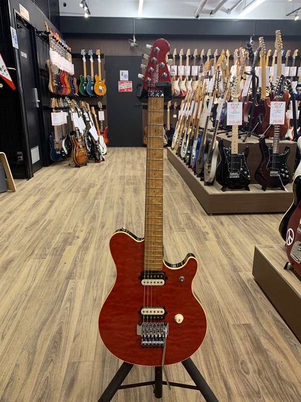 【買取実績】MUSICMAN AXIS EX Translucent Red | 楽器の買取ならイケベリユース