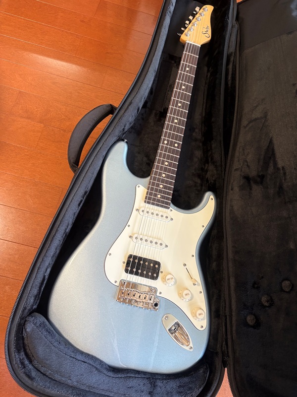 【買取実績】Suhr Guitars Classic S 2025 model Ice Blue Metaric | 楽器の買取ならイケベリユース