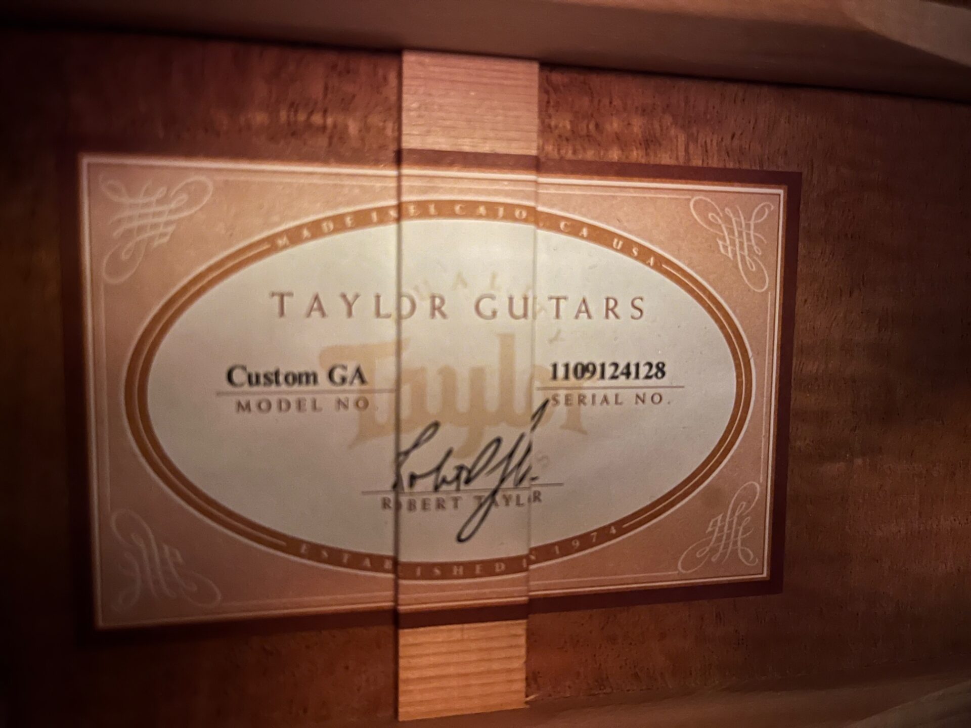 【REUSE】【リユースコラム】ラベルから読み解くTaylor！そのアコギの年式やグレードを調べてみよう ｜ Ikebe MUSIC ...